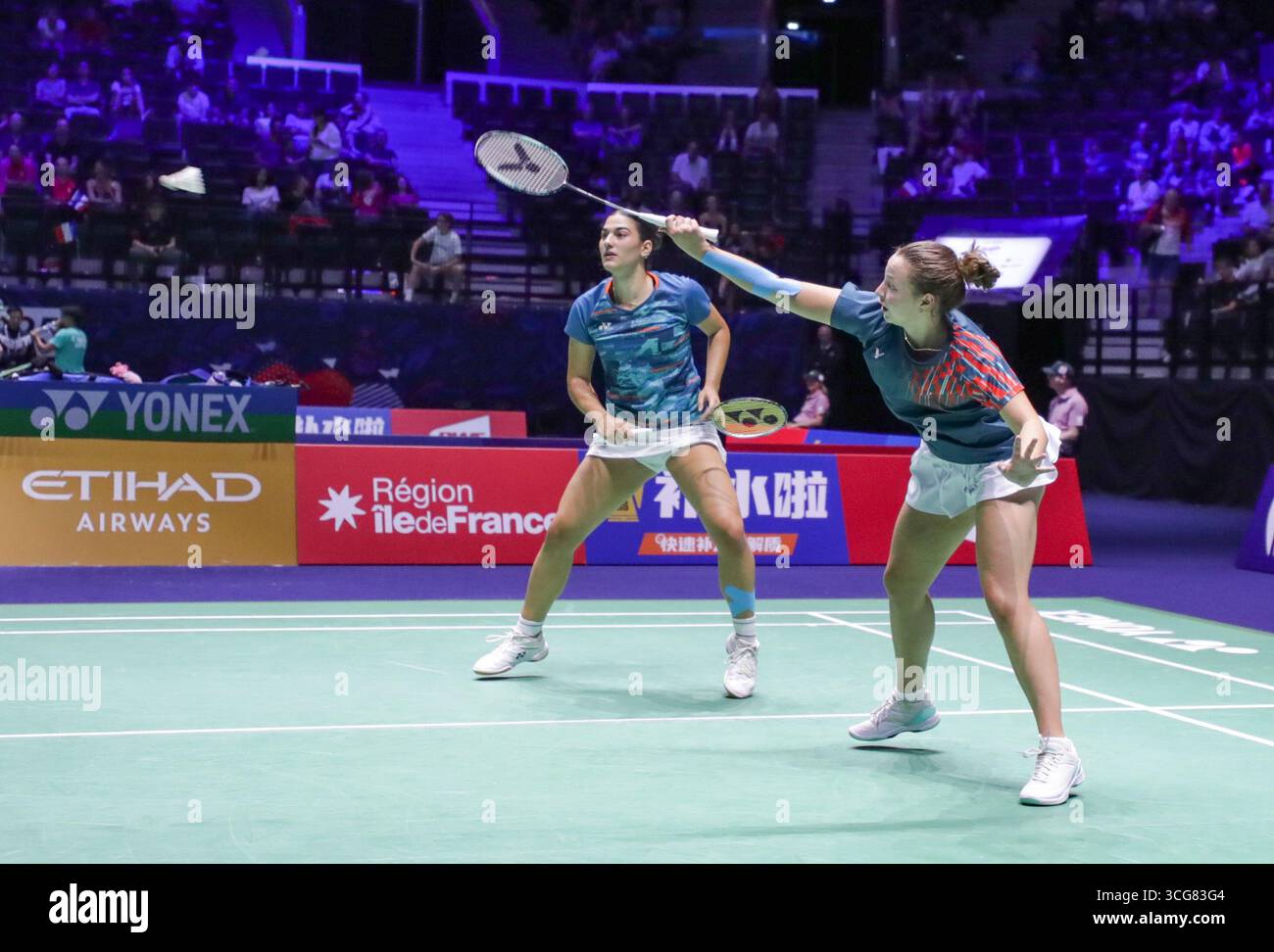 Paris, France. 26th Aug, 2025. Selin Huebsch/Amelie Lehmann (R) of ...