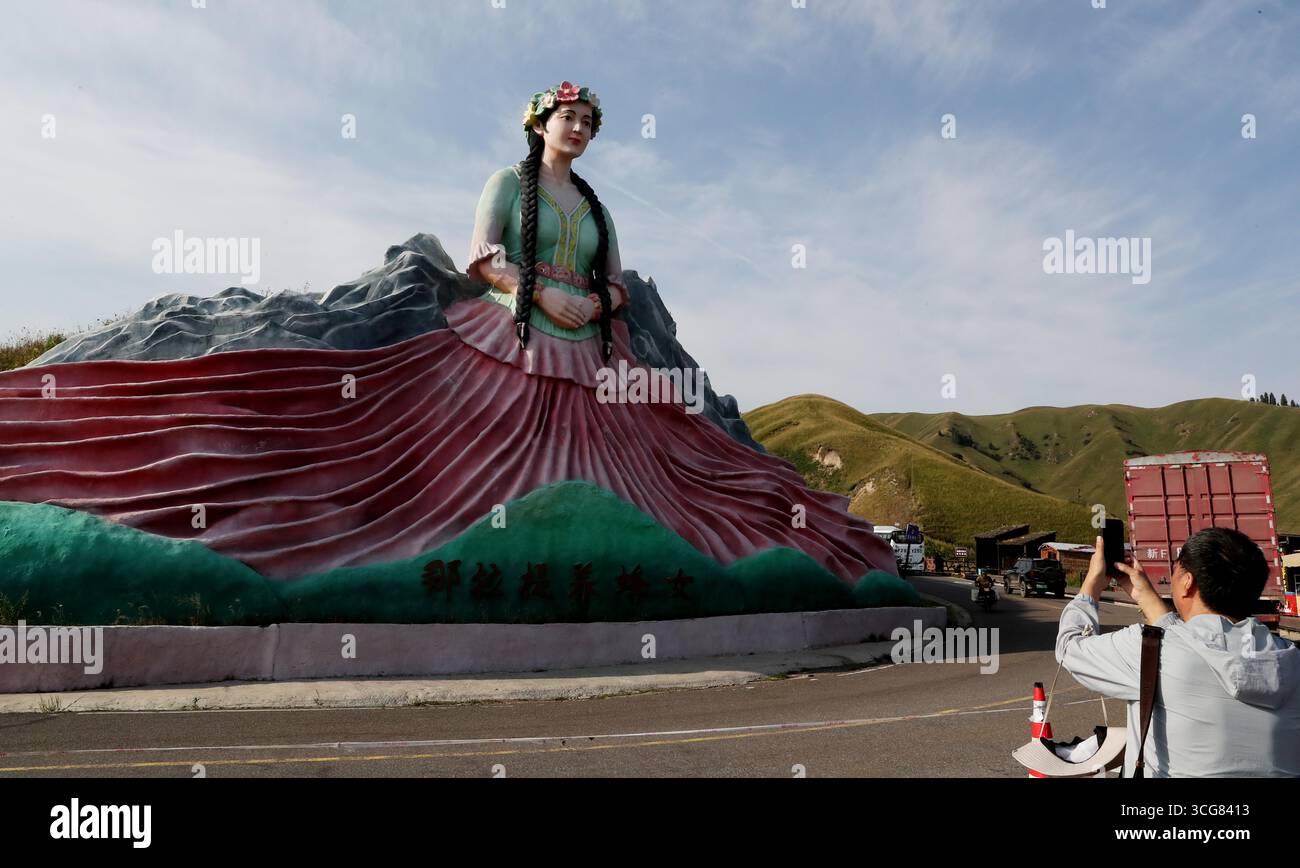 Tourists visit the Nalati Scenic Area in Ili Kazakh Autonomous ...