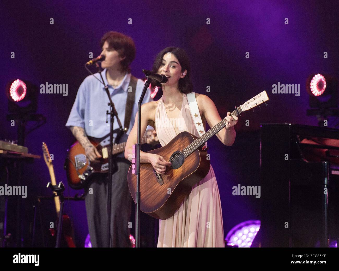 Gracie abrams hi-res stock photography and images - Alamy