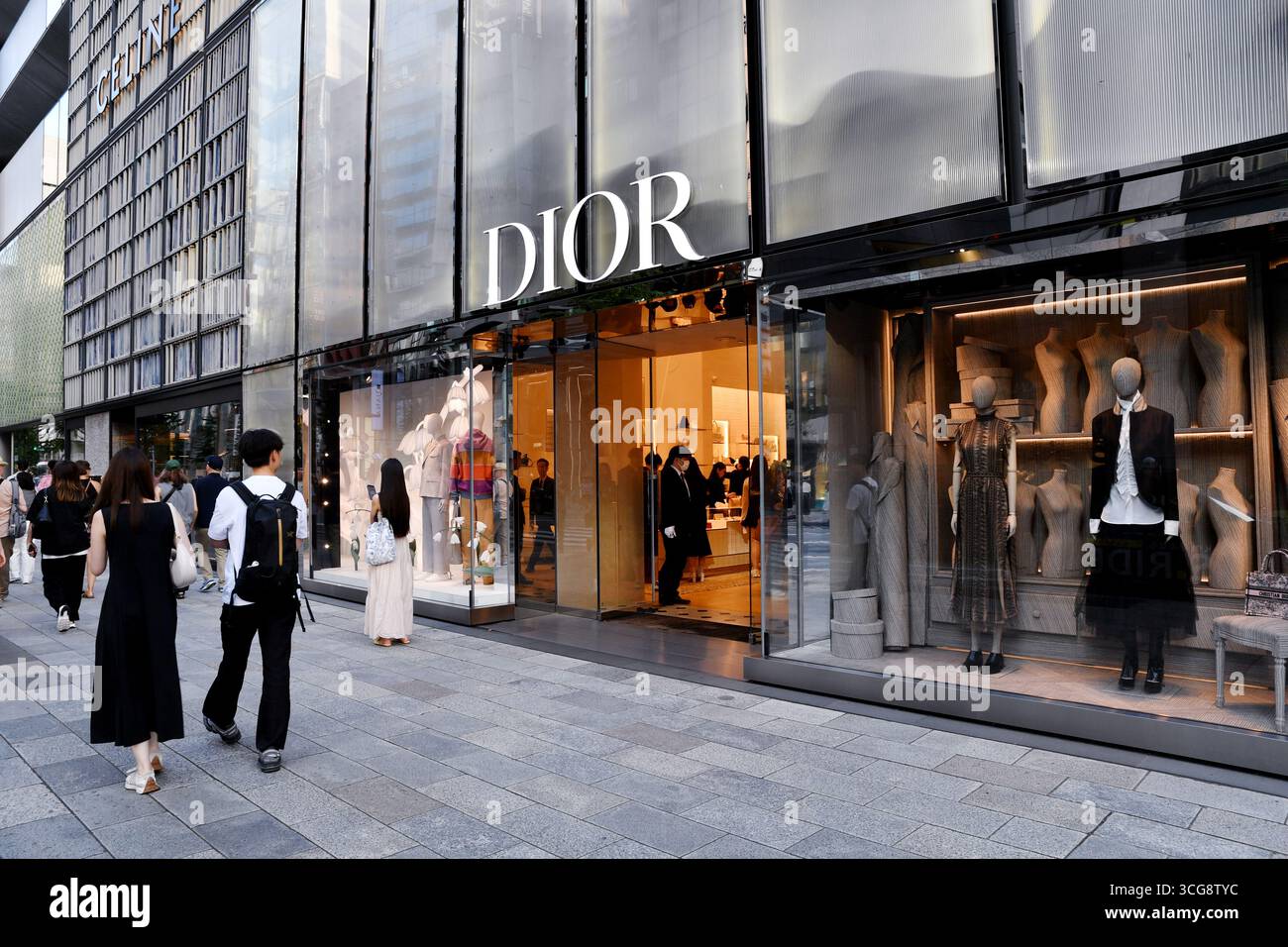 DIOR Flag ship - Street scene in Tokyo - Japan Stock Photo - Alamy