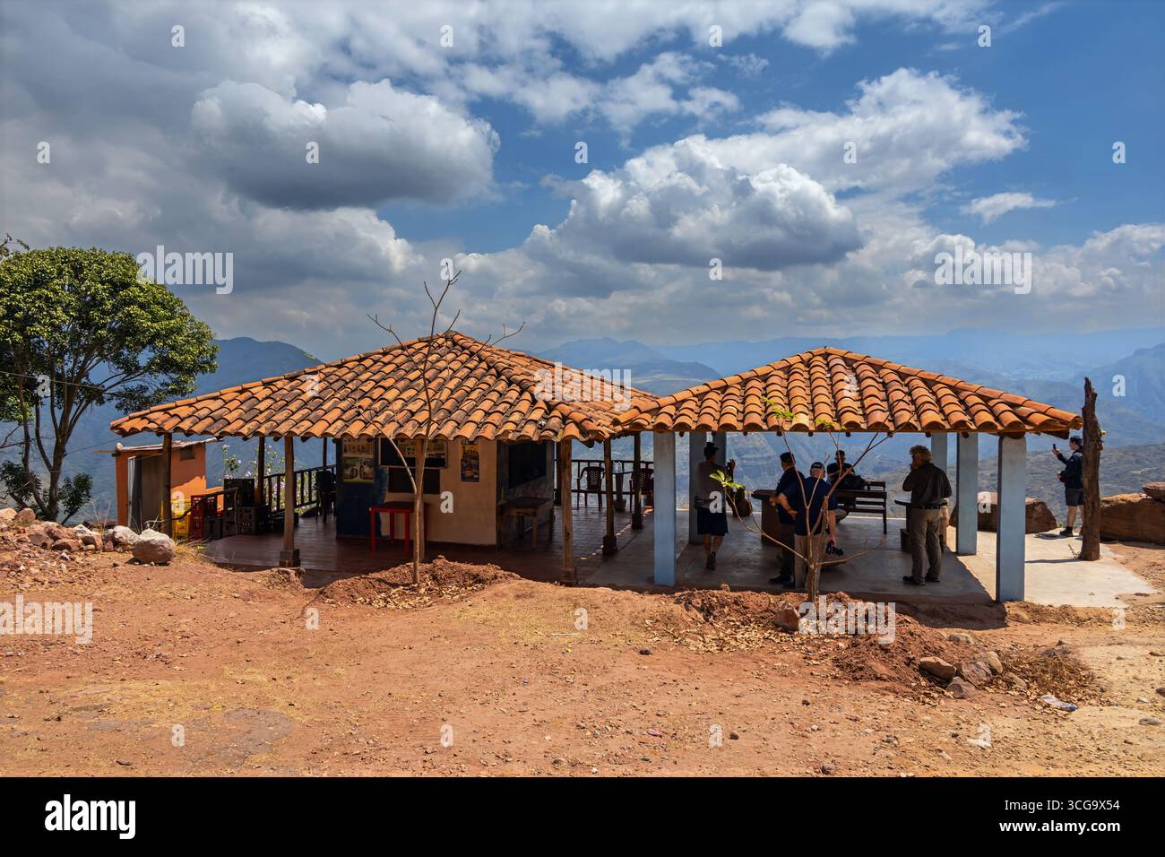 Bar in remote area hi-res stock photography and images - Alamy