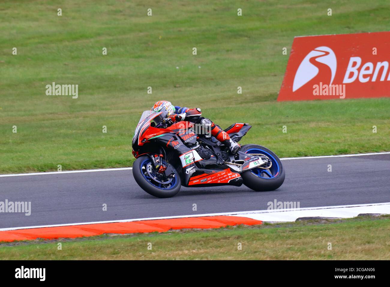 BRITISH SUPER BIKES CADWELL PARK 2025 Stock Photo - Alamy