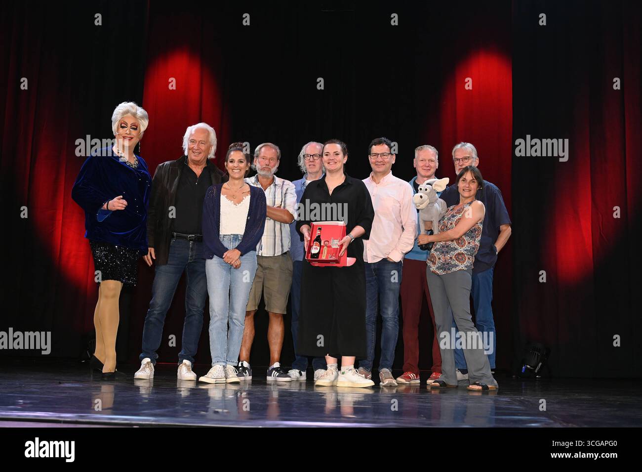 Die Künstler Julie Voyage, Hannes Schöner, Kerstin Bruhn, xxx, Bernd ...