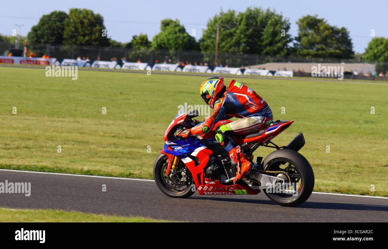 BRITISH SUPER BIKES CADWELL PARK 2025 Stock Photo - Alamy