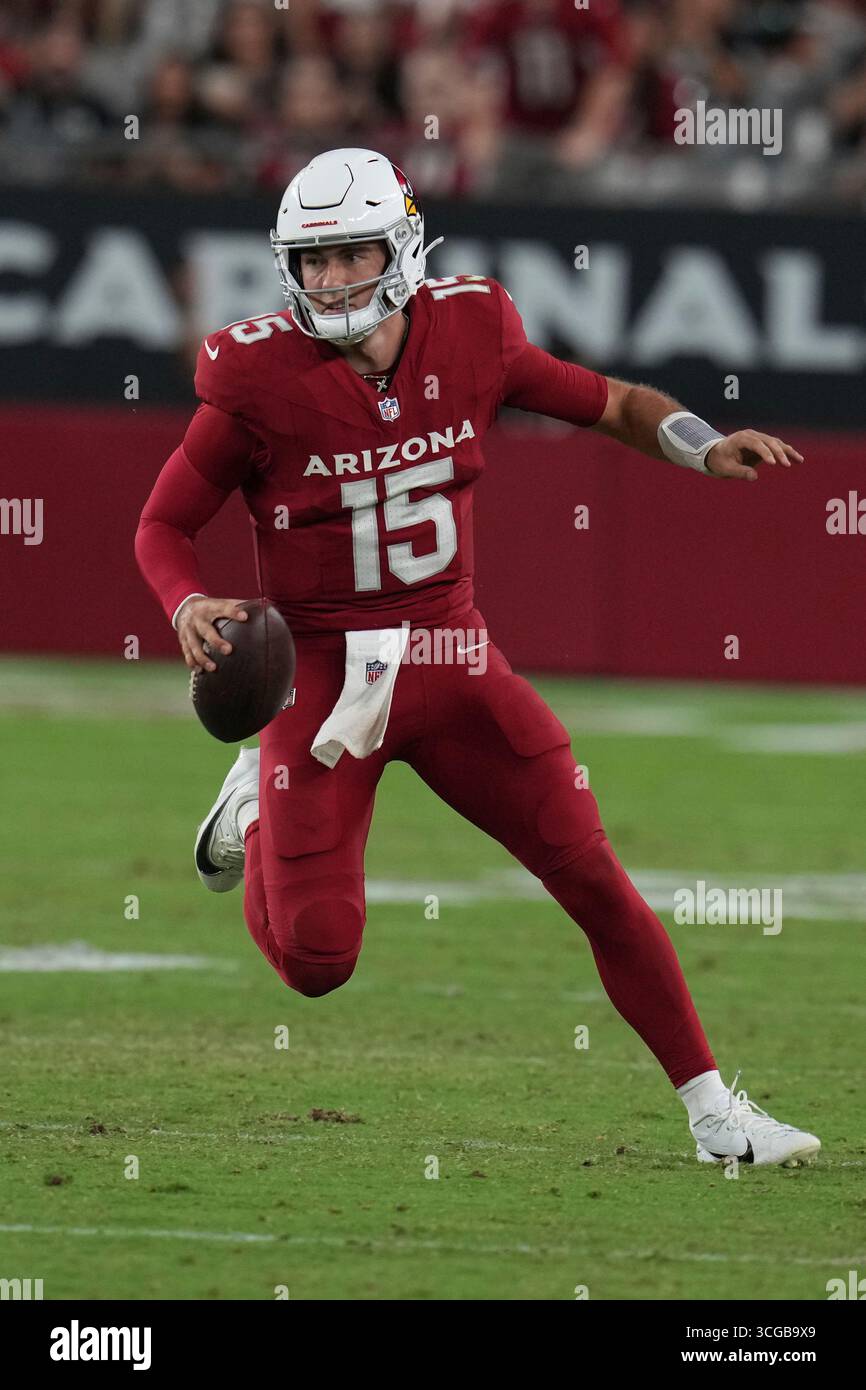Arizona Cardinals quarterback Clayton Tune (15) runs the ball during ...