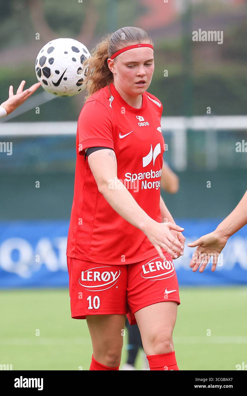 Signe Gaupset after the goal during SK Brann vs Inter - FC ...