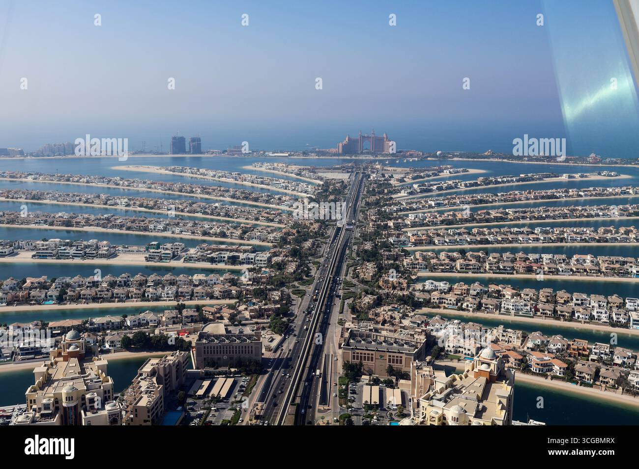 Palm Jumeirah island views with luxury hotels, resorts, and unique palm ...