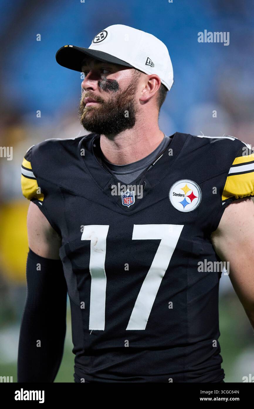 Pittsburgh Steelers quarterback Skylar Thompson (17) walks off the ...