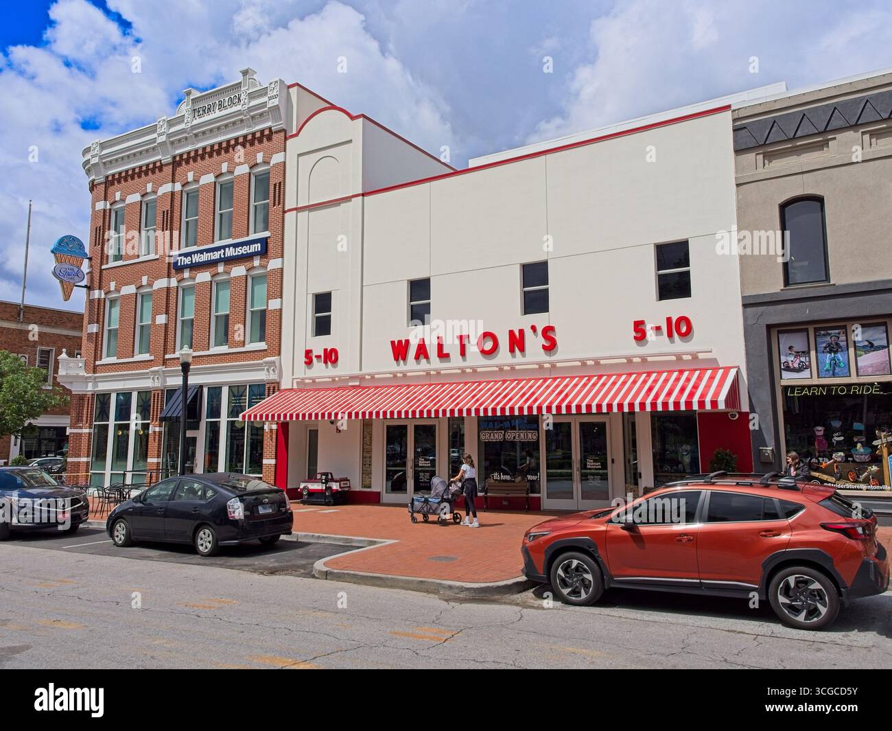 The Walmart museum in historic 1888 Terry Block building downtown ...