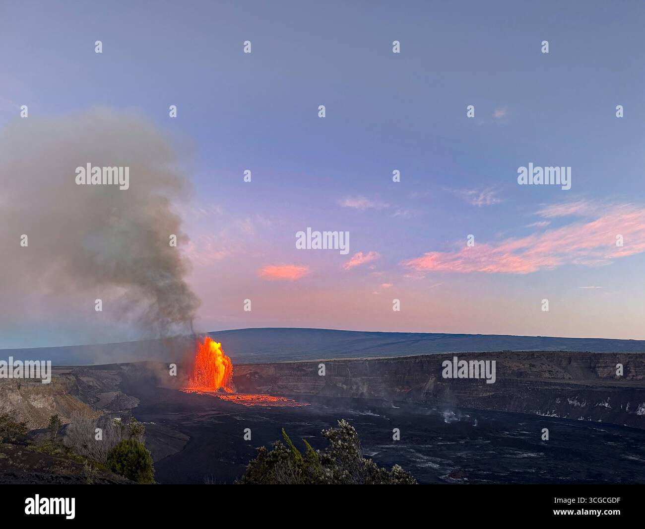Fountain spraying water onto hi-res stock photography and images - Alamy