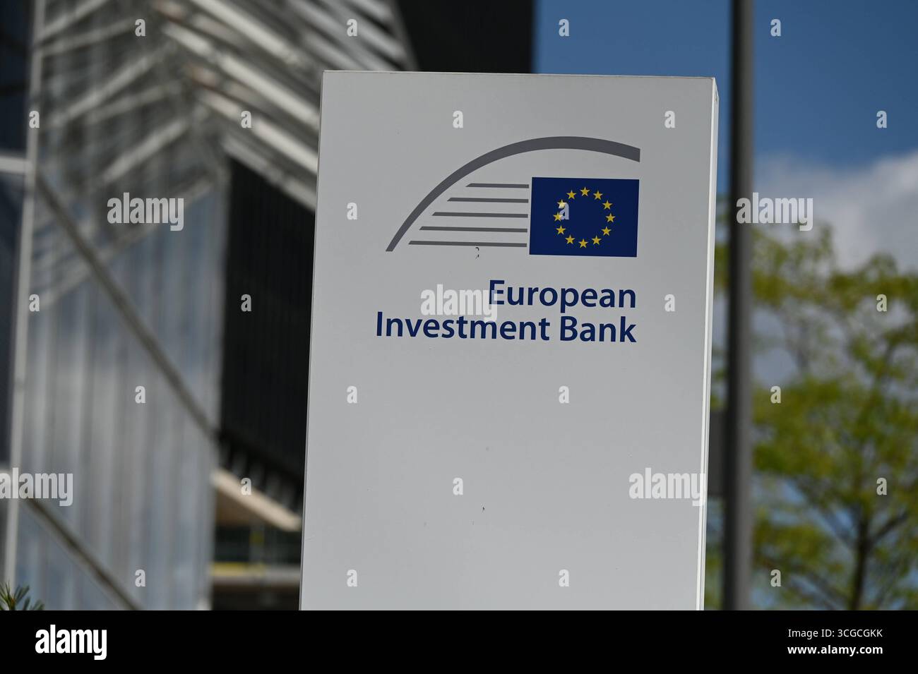 Logo, Schriftzug European Investment Bank. Europäische Investitionsbank ...