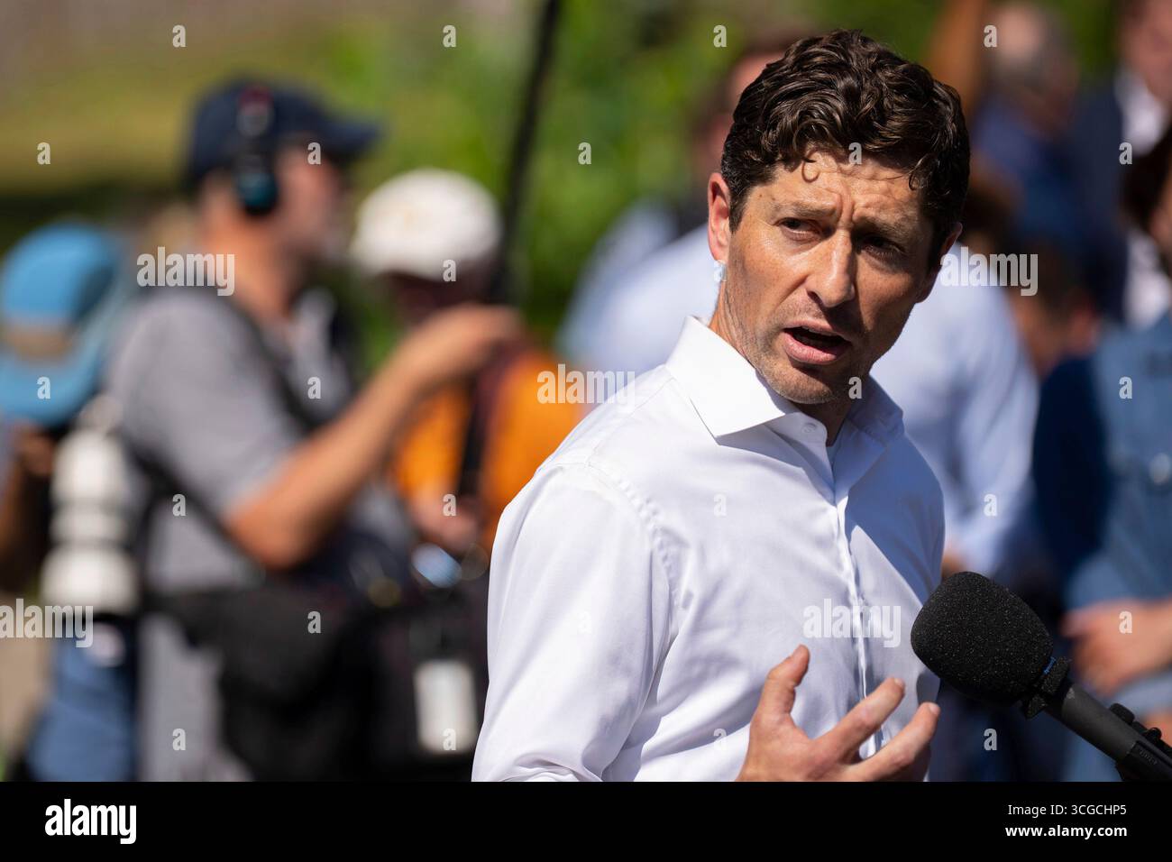 Minneapolis Mayor Jacob Frey speaks during a press conference outside ...