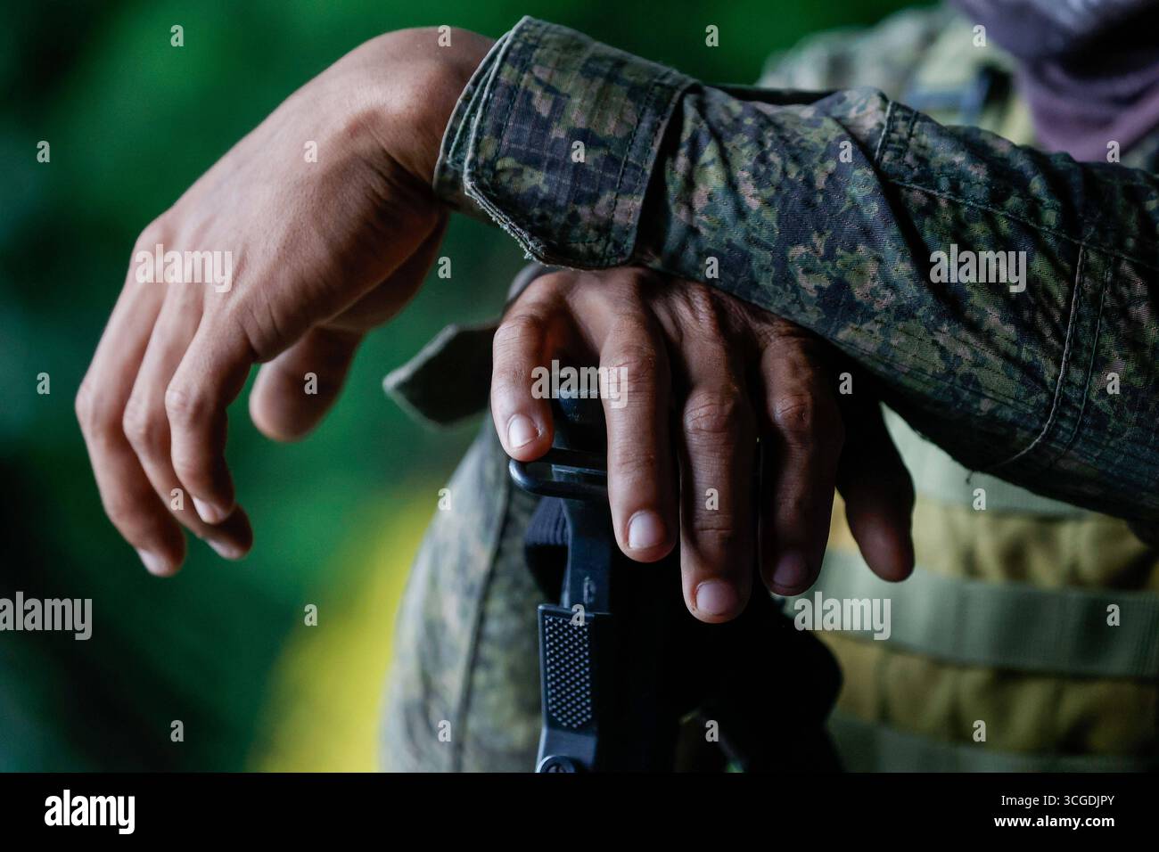 Gun practice exercises hi-res stock photography and images - Alamy