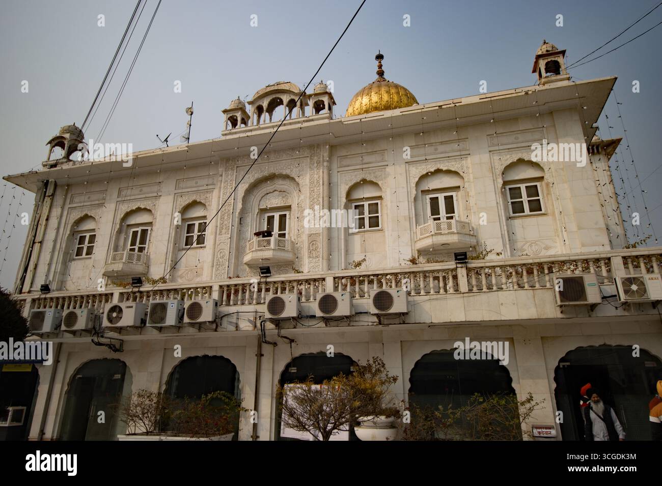 NEW DELHI, INDIA - JANUARY 26, 2024 golden dome of the Gurudwara Sri ...