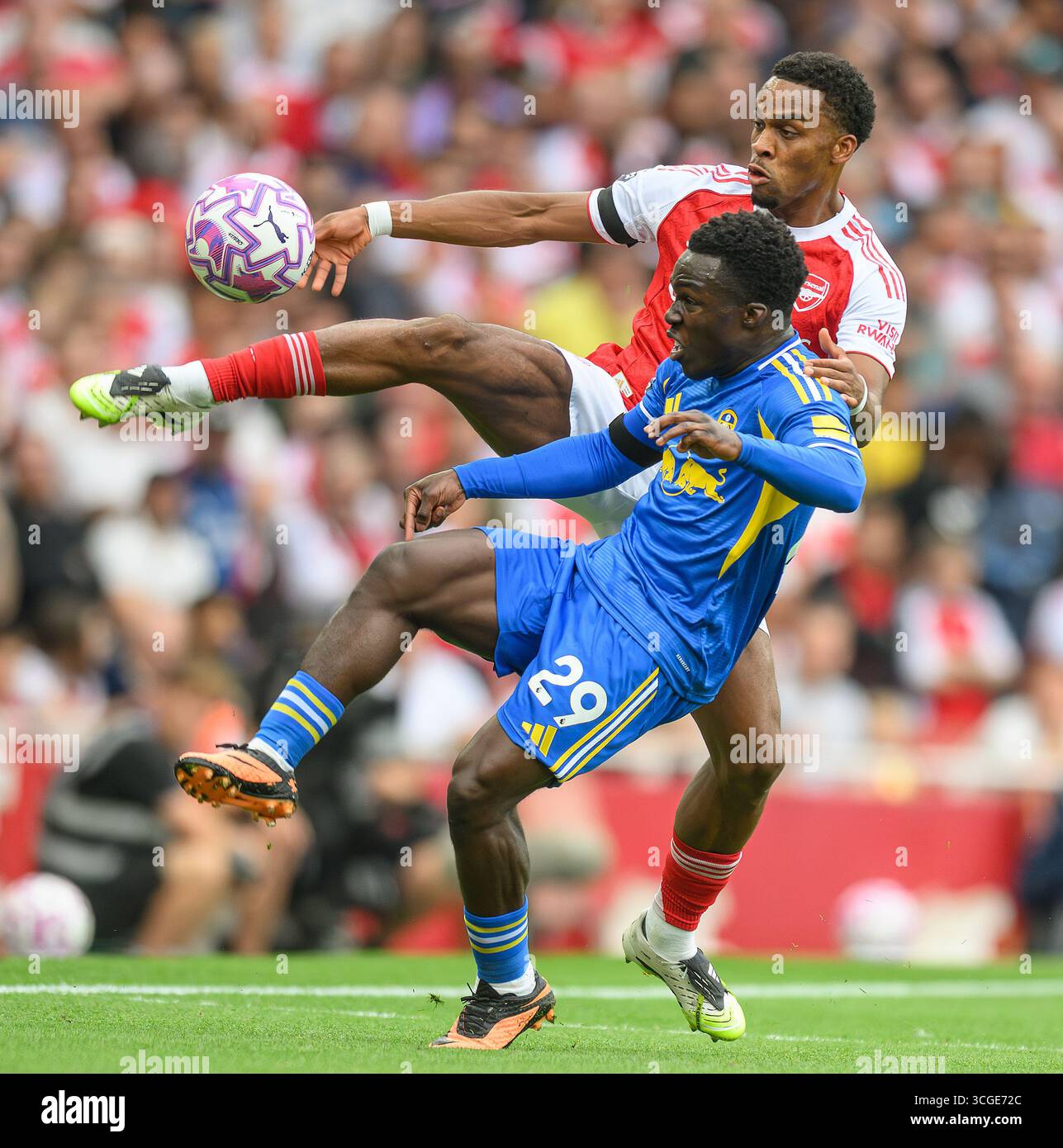 Arsenal v Leeds United - Premier League - Emirates Stadium - London ...