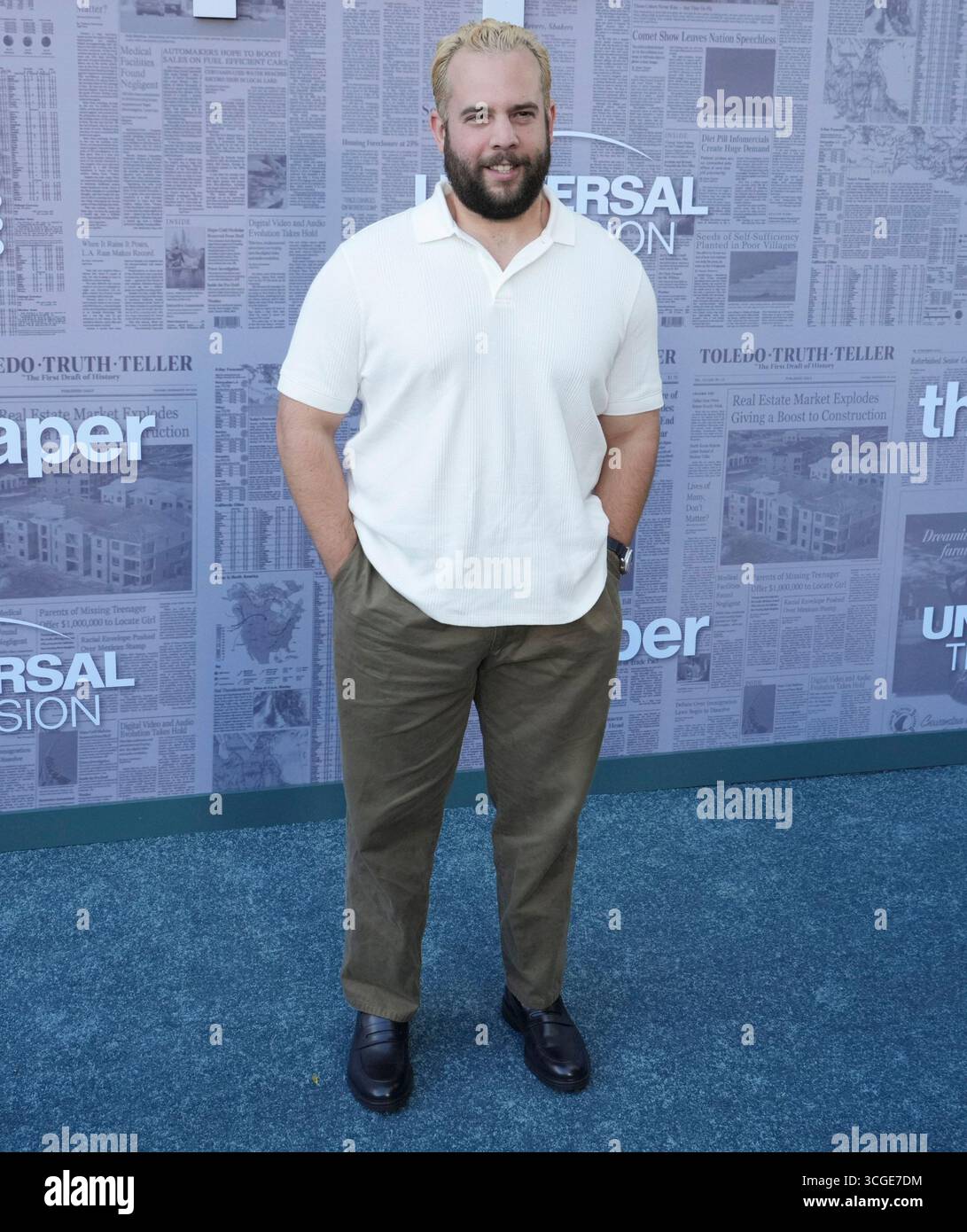 Eric Rahill arrives at the Peacock’s THE PAPER Series Premiere held at ...