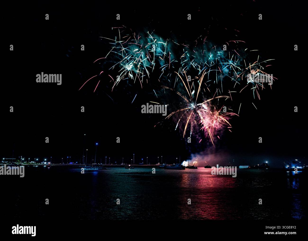 Fireworks from the Skyburst the Firework Company over the water as part ...