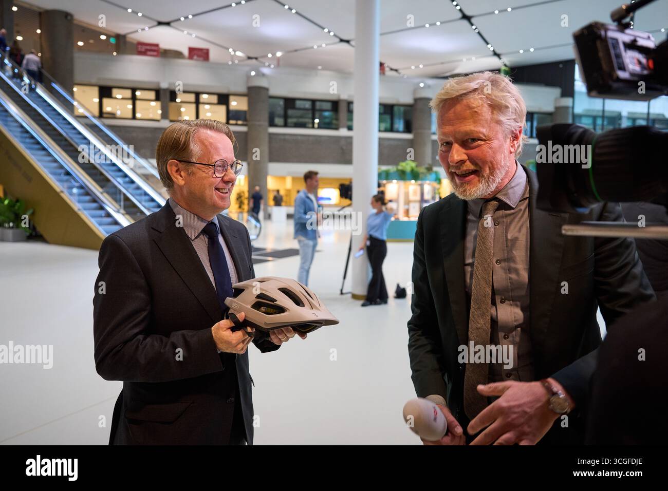 THE HAGUE – Caretaker Minister Robert Tieman (Infrastructure and Water ...