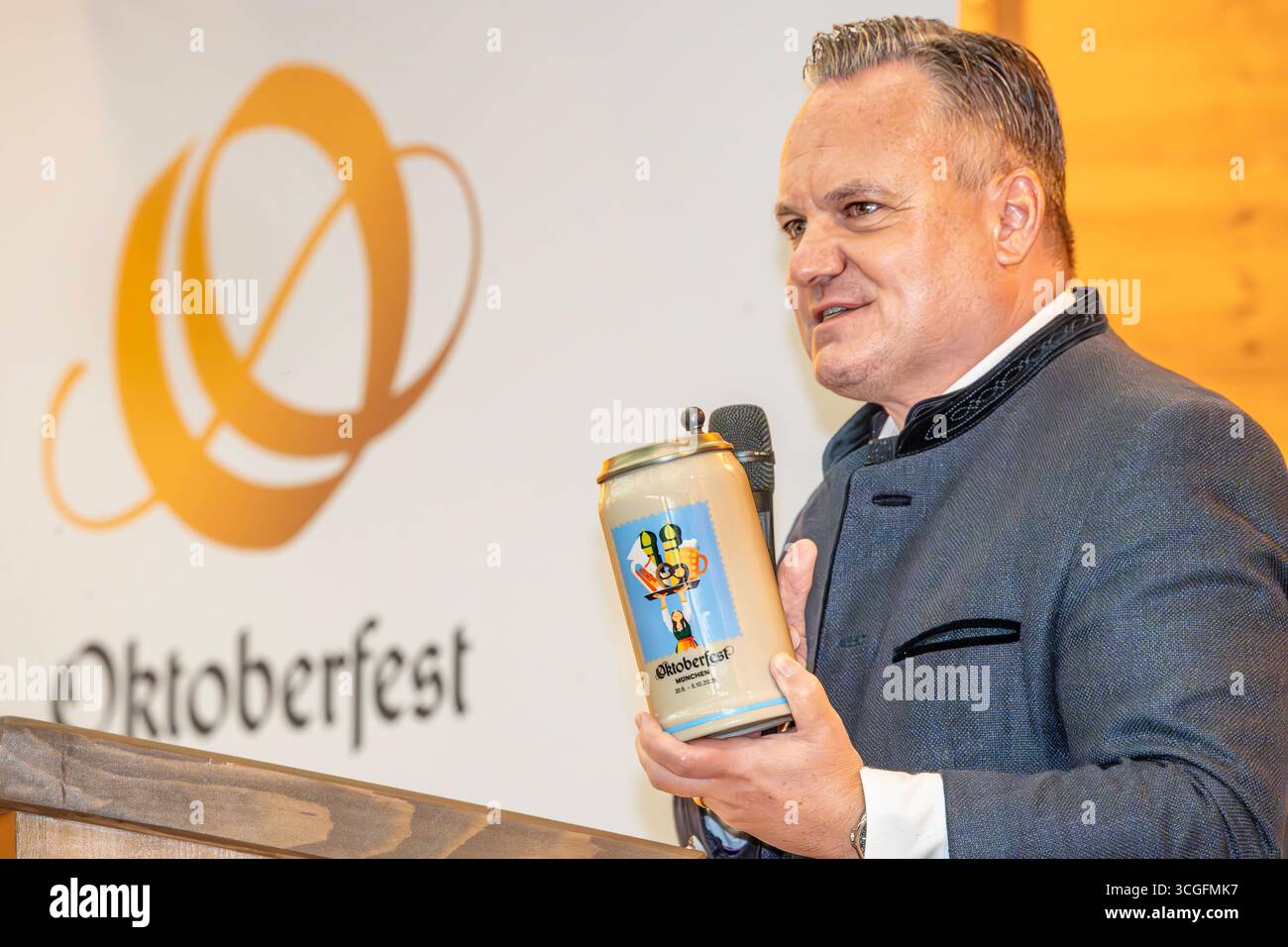 Oktoberfest opening 2025 hi-res stock photography and images - Alamy
