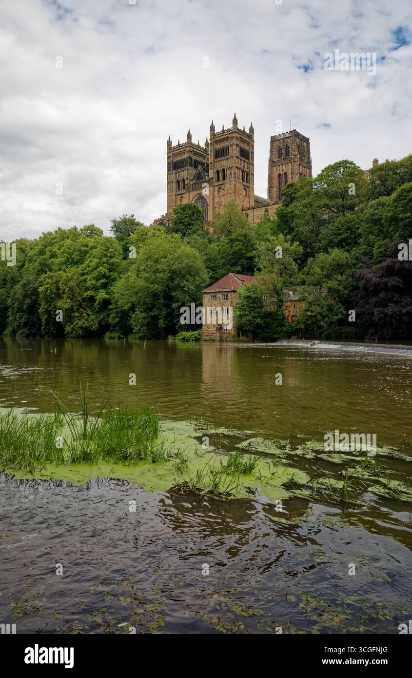 Durham cathedral water mill above hi-res stock photography and images ...