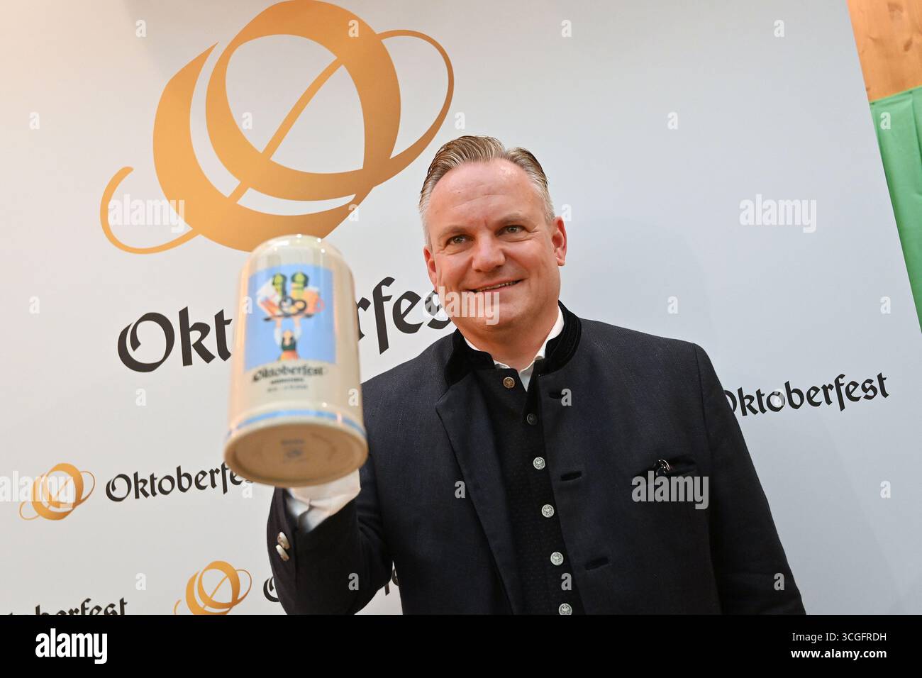 Oktoberfest director Dr. Christian SCHARPF. Oktoberfest: Presentation ...