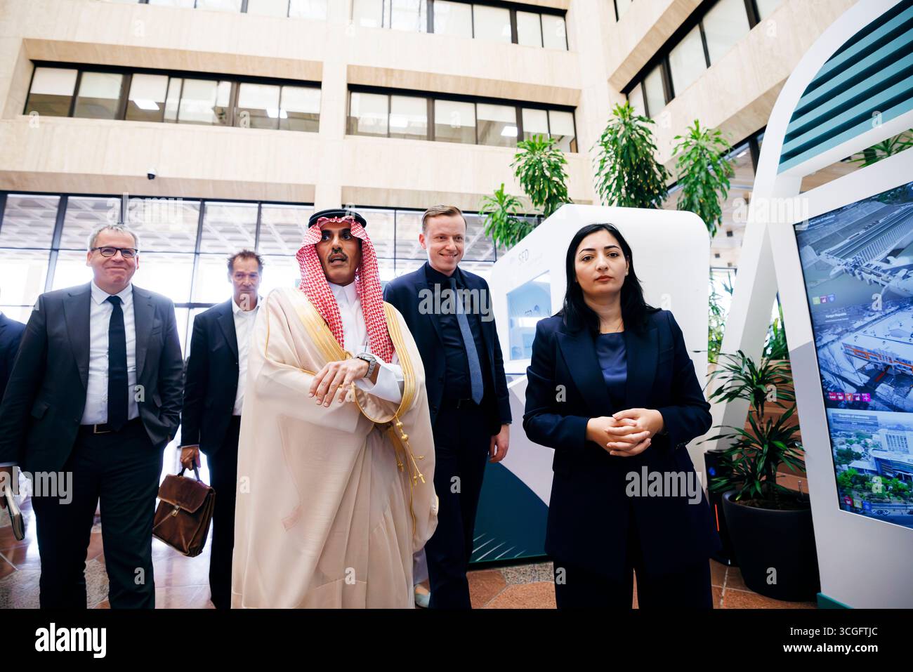 Reem Alabali-Radovan (SPD), Federal Minister for Economic Cooperation ...