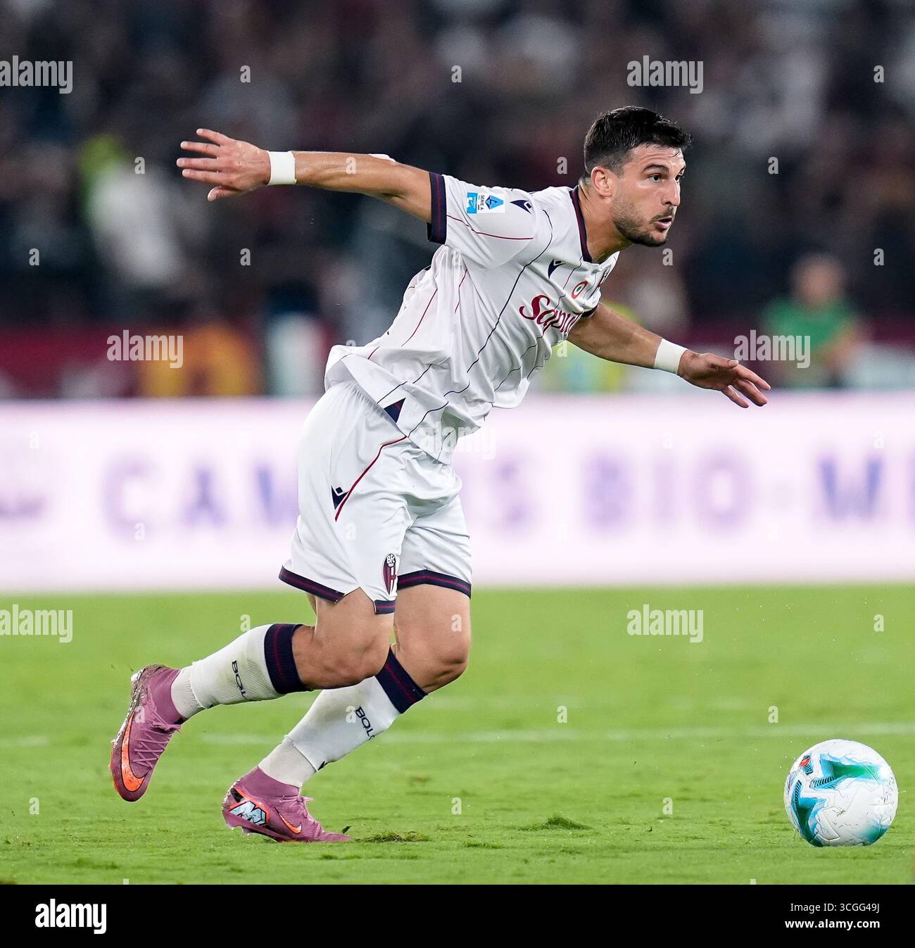 Riccardo Orsolini of Bologna FC 1909 in action during the Serie A ...