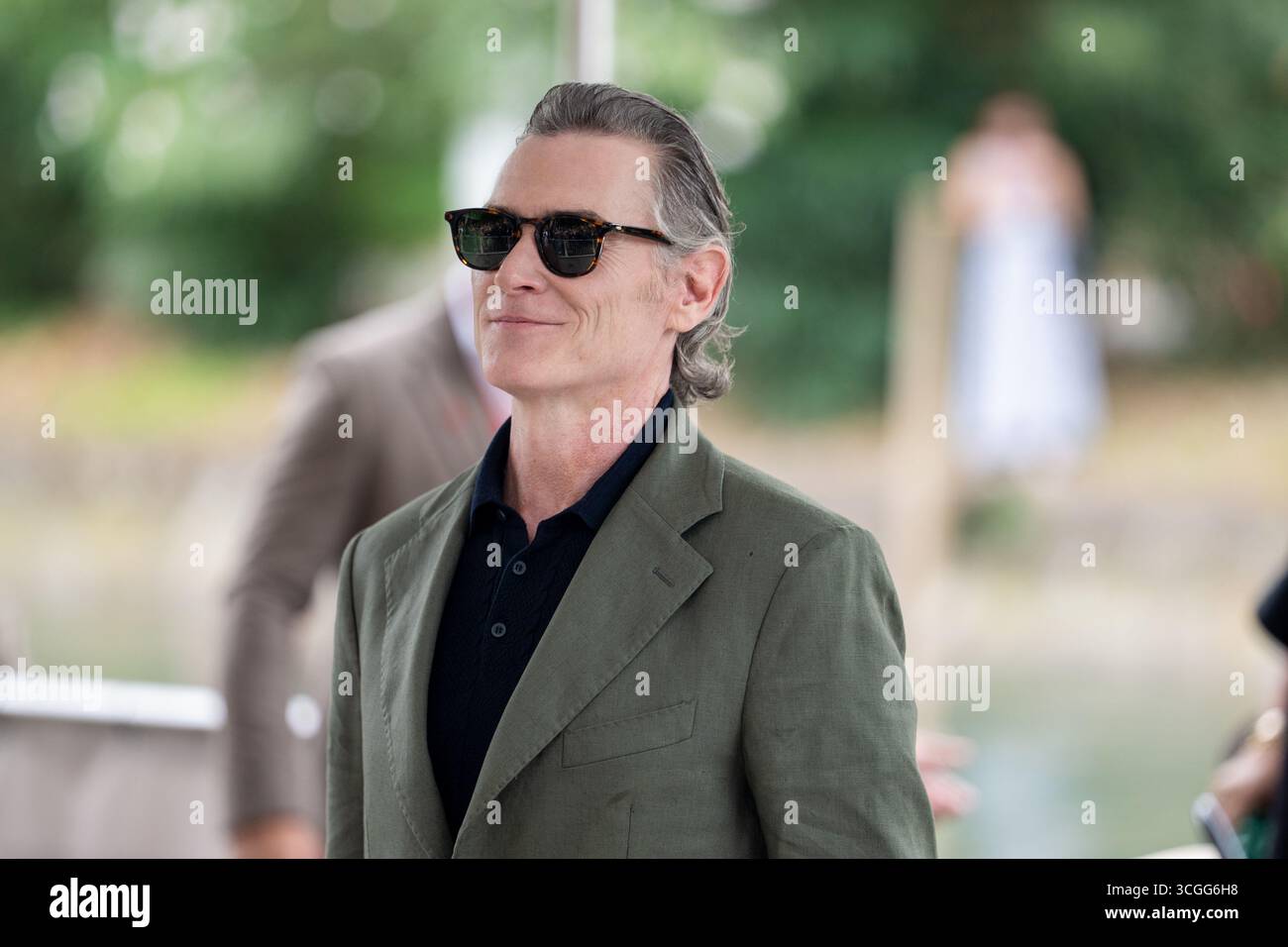 Billy Crudup arrives at Palazzo del Casino for the ''Jay Kelly ...