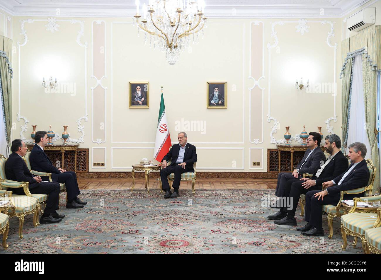 Iranian President Masoud Pezeshkian meets with the new Iranian ...