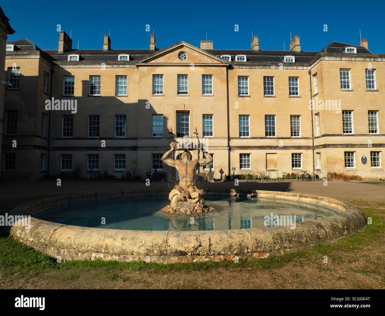 John radcliffe infirmary hi-res stock photography and images - Alamy