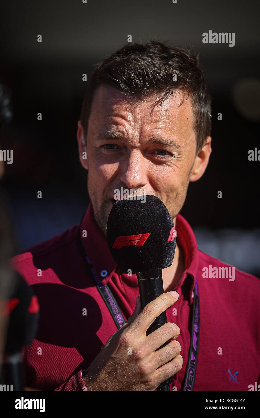 Jolyon Palmer, (GRB) former driver for Renault F1, now TV Commentator ...