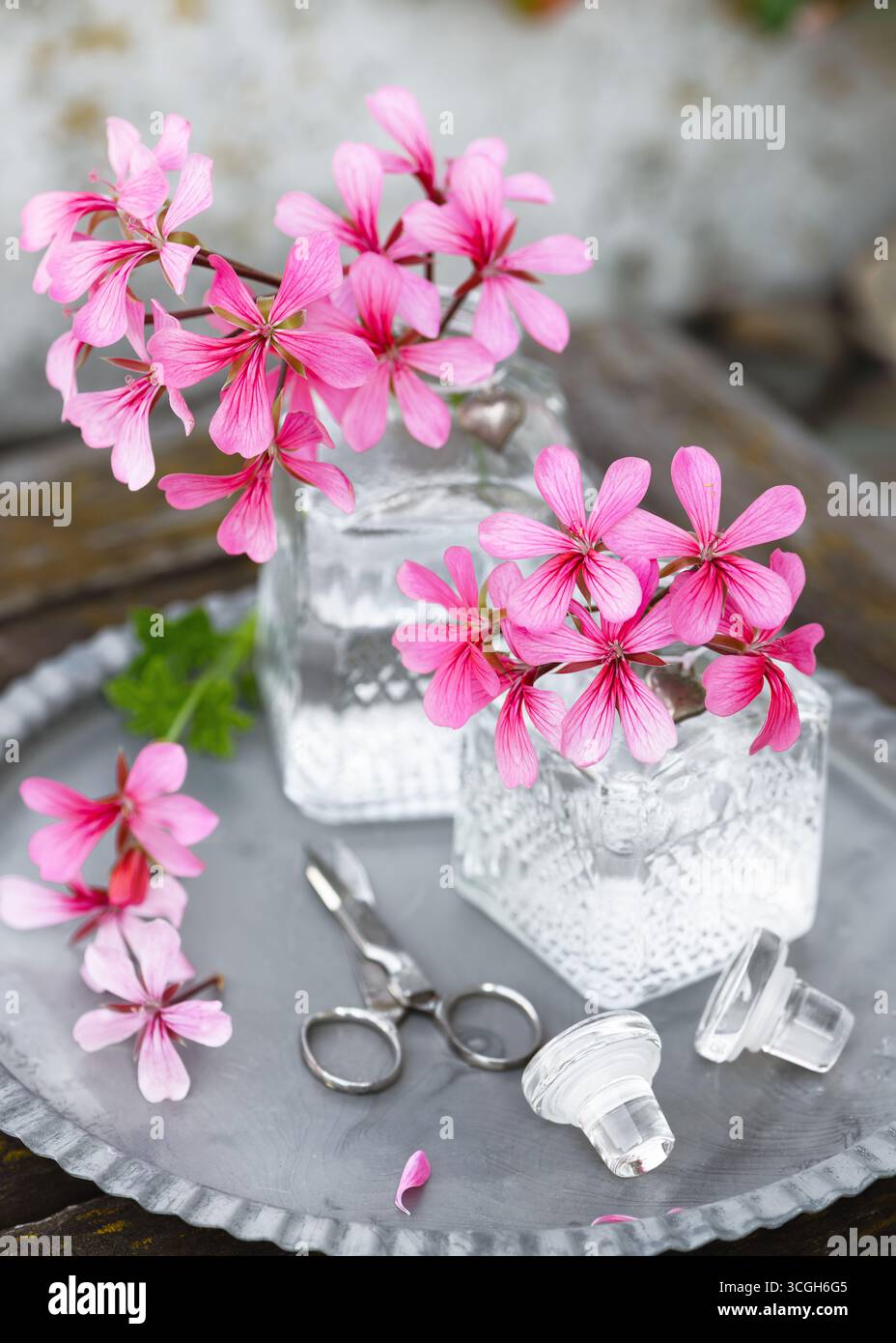 Creating romantic bouquet hi-res stock photography and images - Alamy