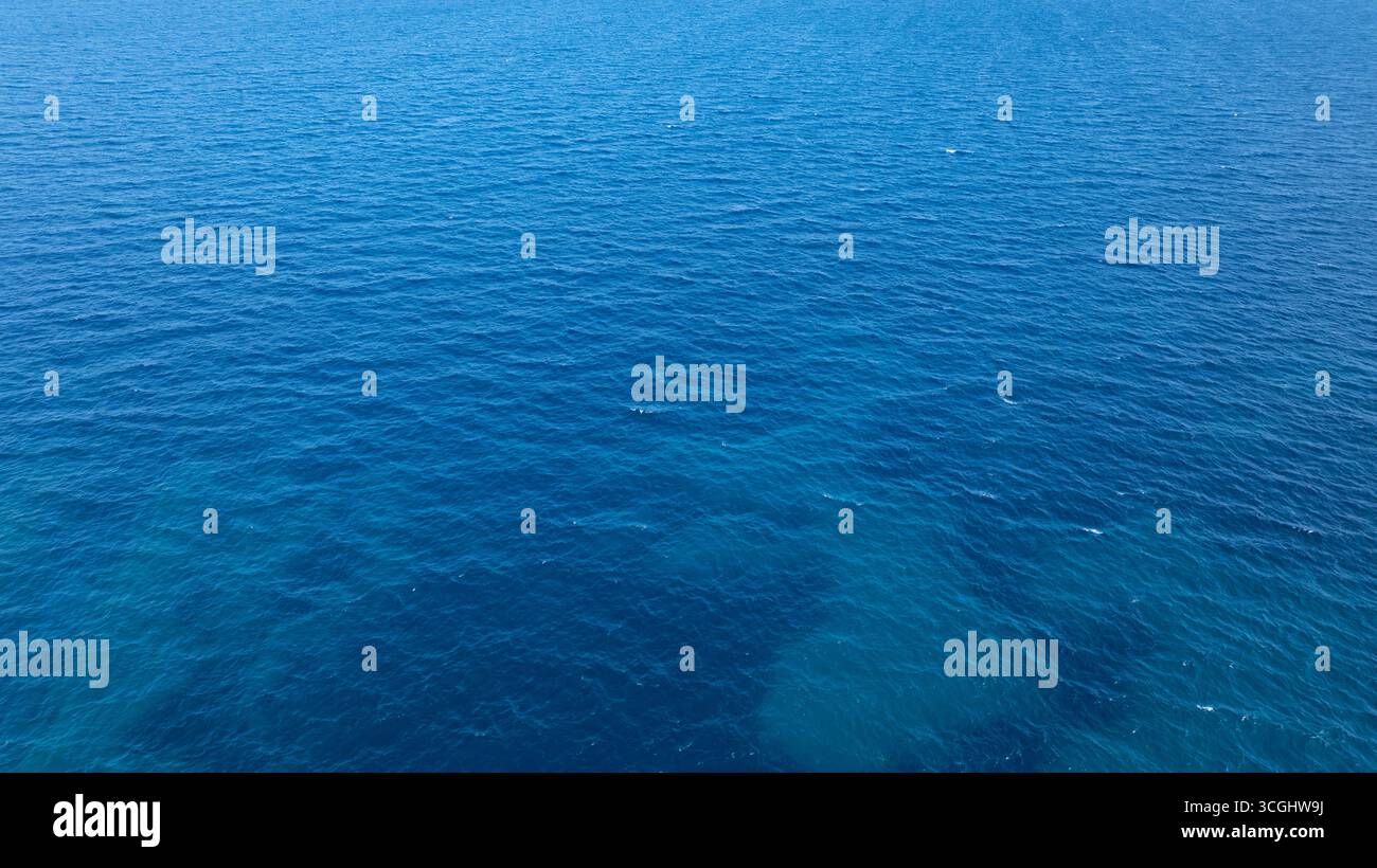 Calming blue background hi-res stock photography and images - Alamy