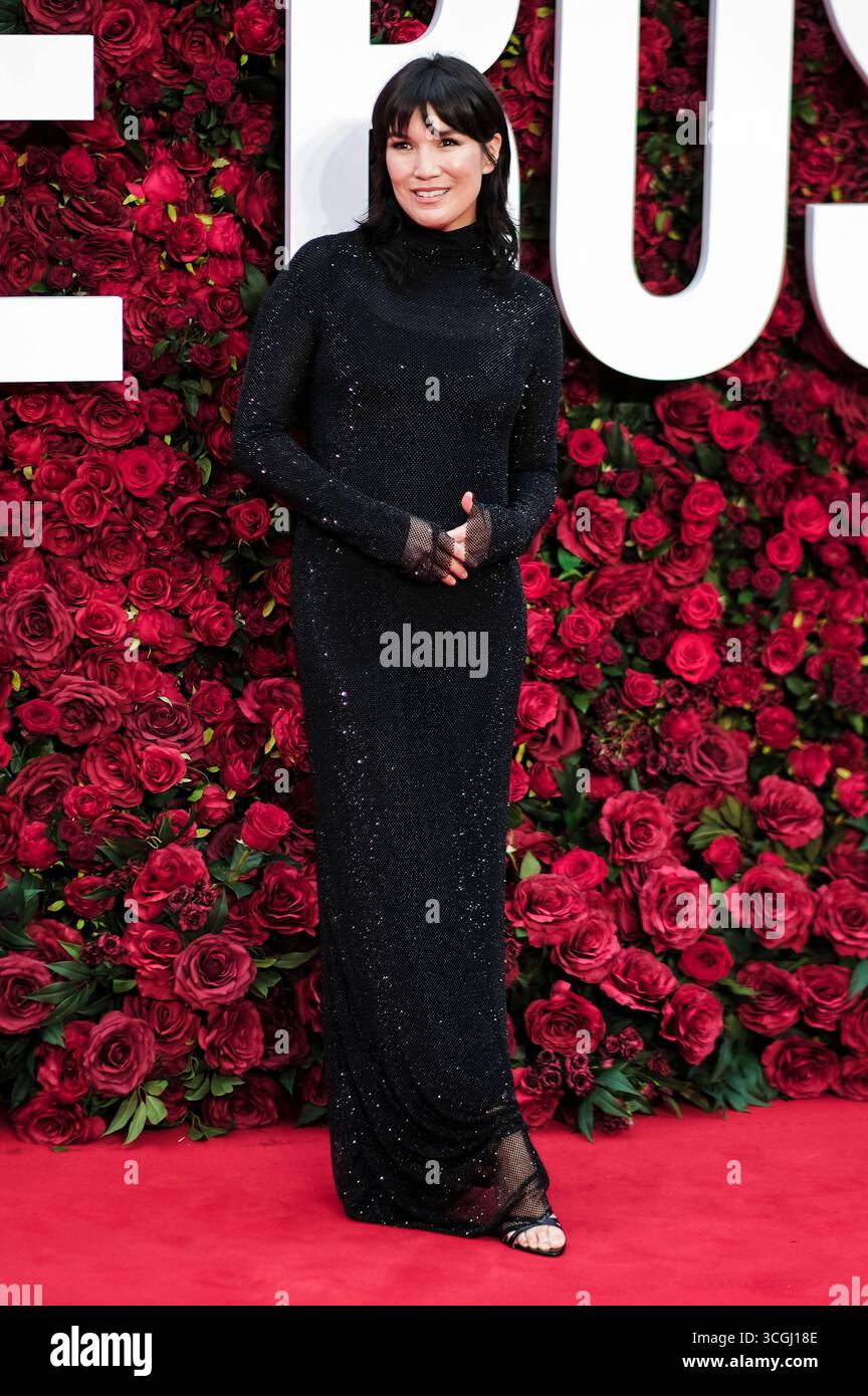 Zoe Chao bei der Premiere des Kinofilms The Roses / Die Rosenschlacht ...