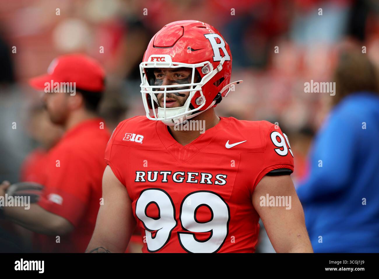 Rutgers Eric O'Neill (99) is seen during warmups before a game against ...