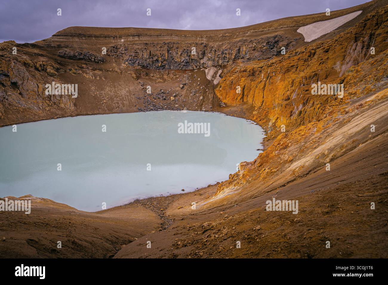Iceland’s Víti crater lake in Askja caldera glows with milky turquoise ...