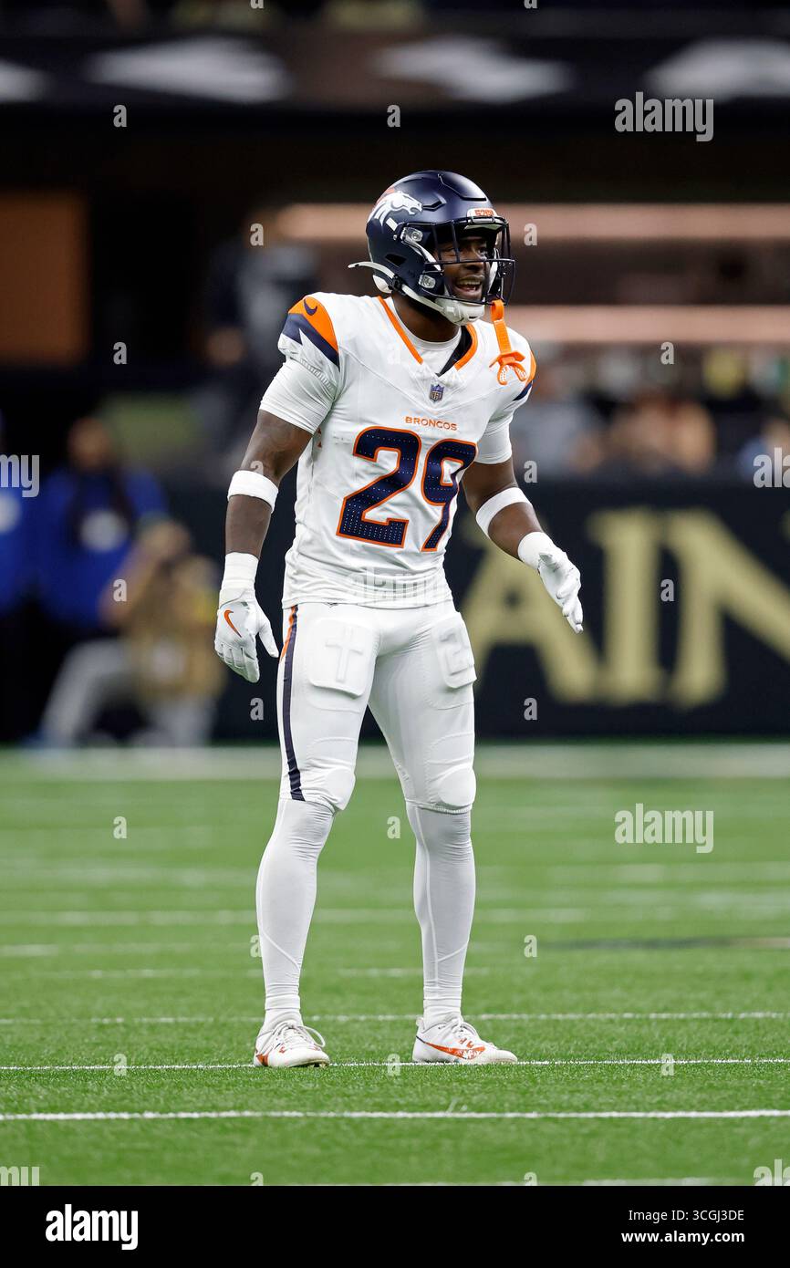 Denver Broncos cornerback Ja'Quan McMillian (29) lines up during an NFL ...