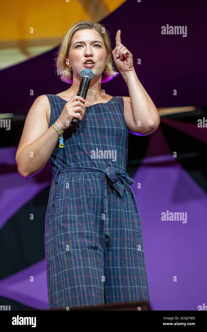 Performances Latitude Festival 2025 Day 2 Featuring: Olga Koch Where ...