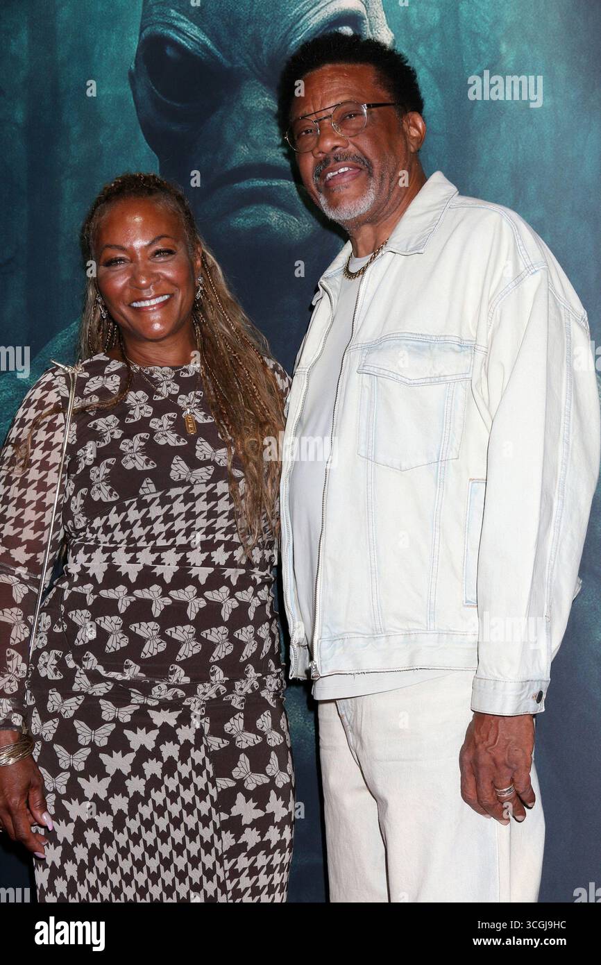 Los Angeles, USA. 27, August, 2025. Pictured left to right, Linda ...