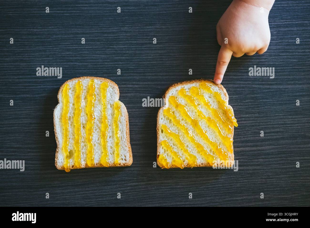 Pointing finger child hi-res stock photography and images - Alamy