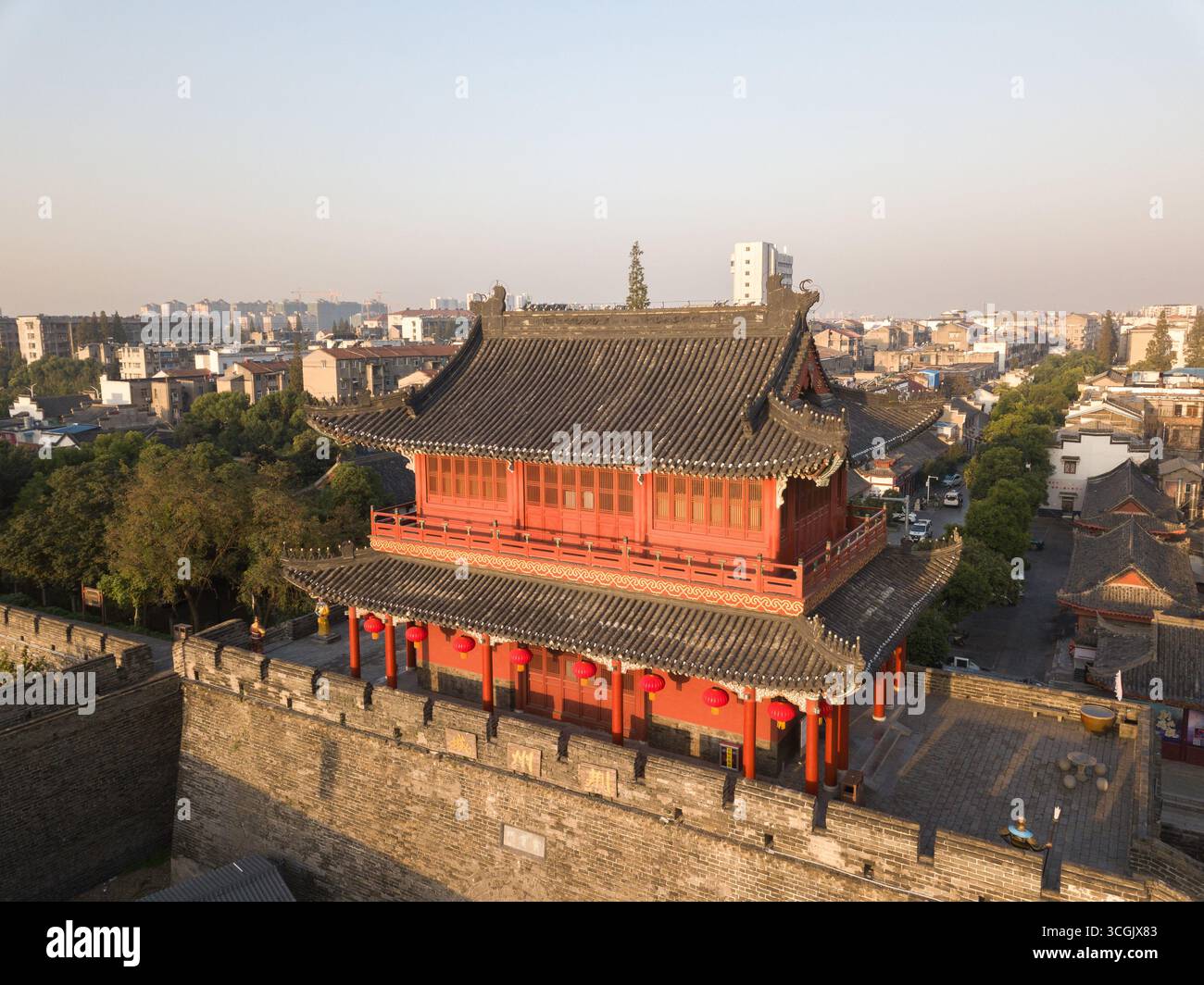 Ancient Jingzhou architecture showcases traditional design and cultural ...