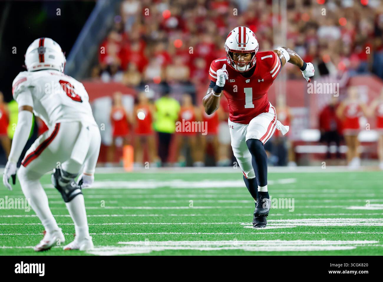 August 28, 2025: Wisconsin Badgers wide receiver Chris Brooks Jr. (1 ...