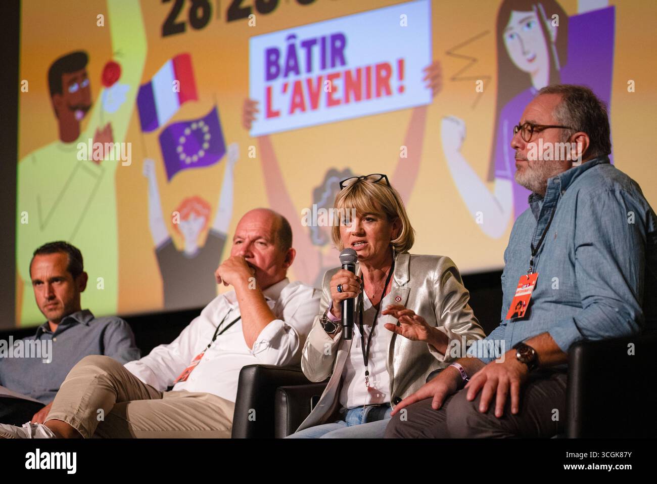 Pierre Jouvet (PS European Deputy), Philippe Close, Julie Martinez ...