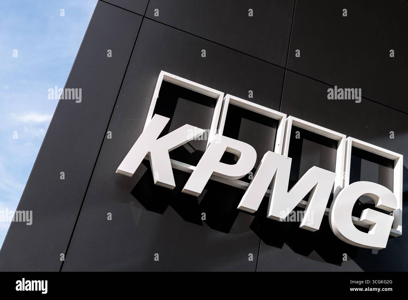 28 August 2025, Bavaria, Munich: The logo of auditing firm KMPG can be ...