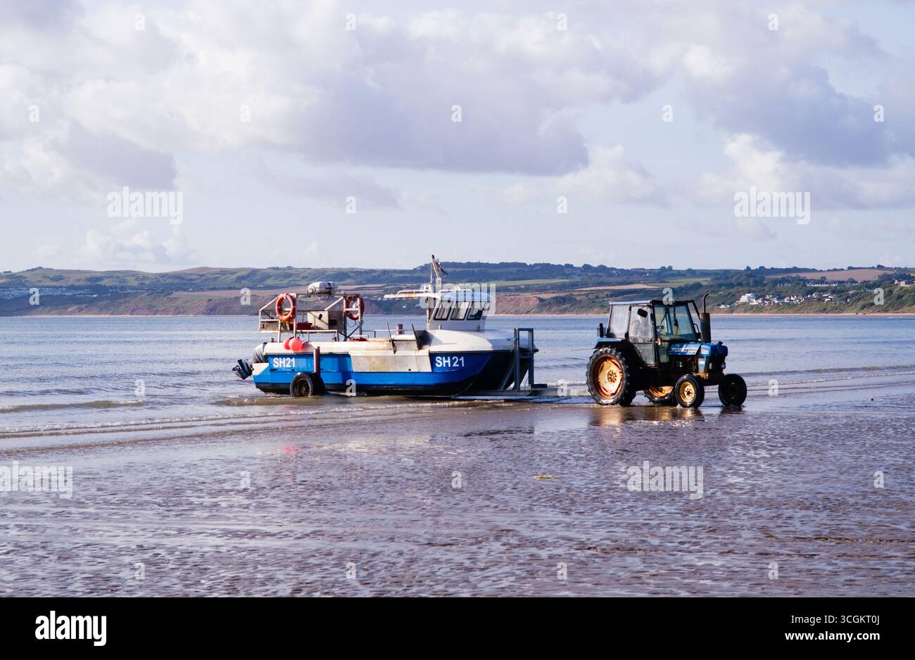 Filey fisherment hi-res stock photography and images - Alamy
