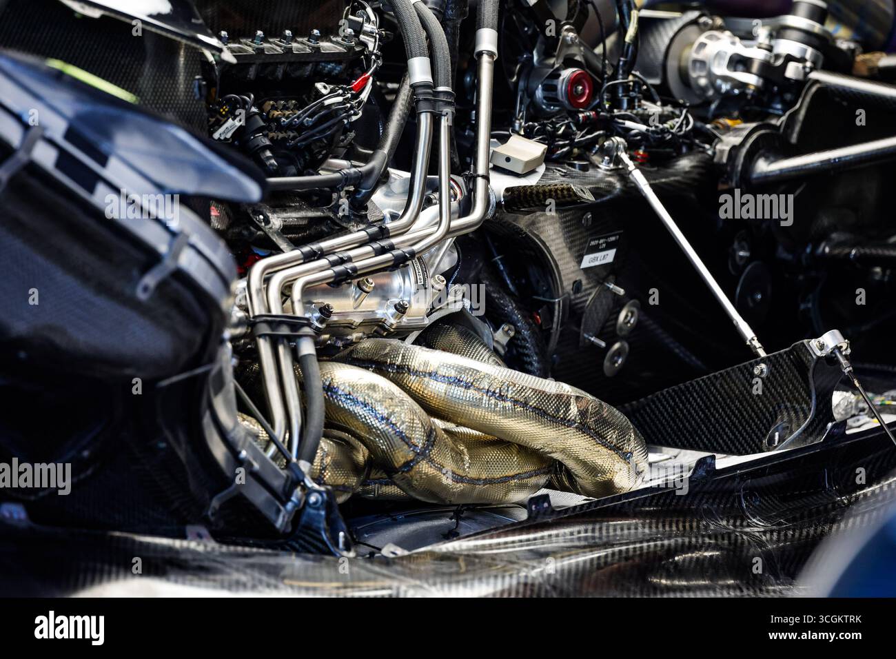 Mercedes AMG F1 Team W16, mechanical detail of exhaust and engine ...
