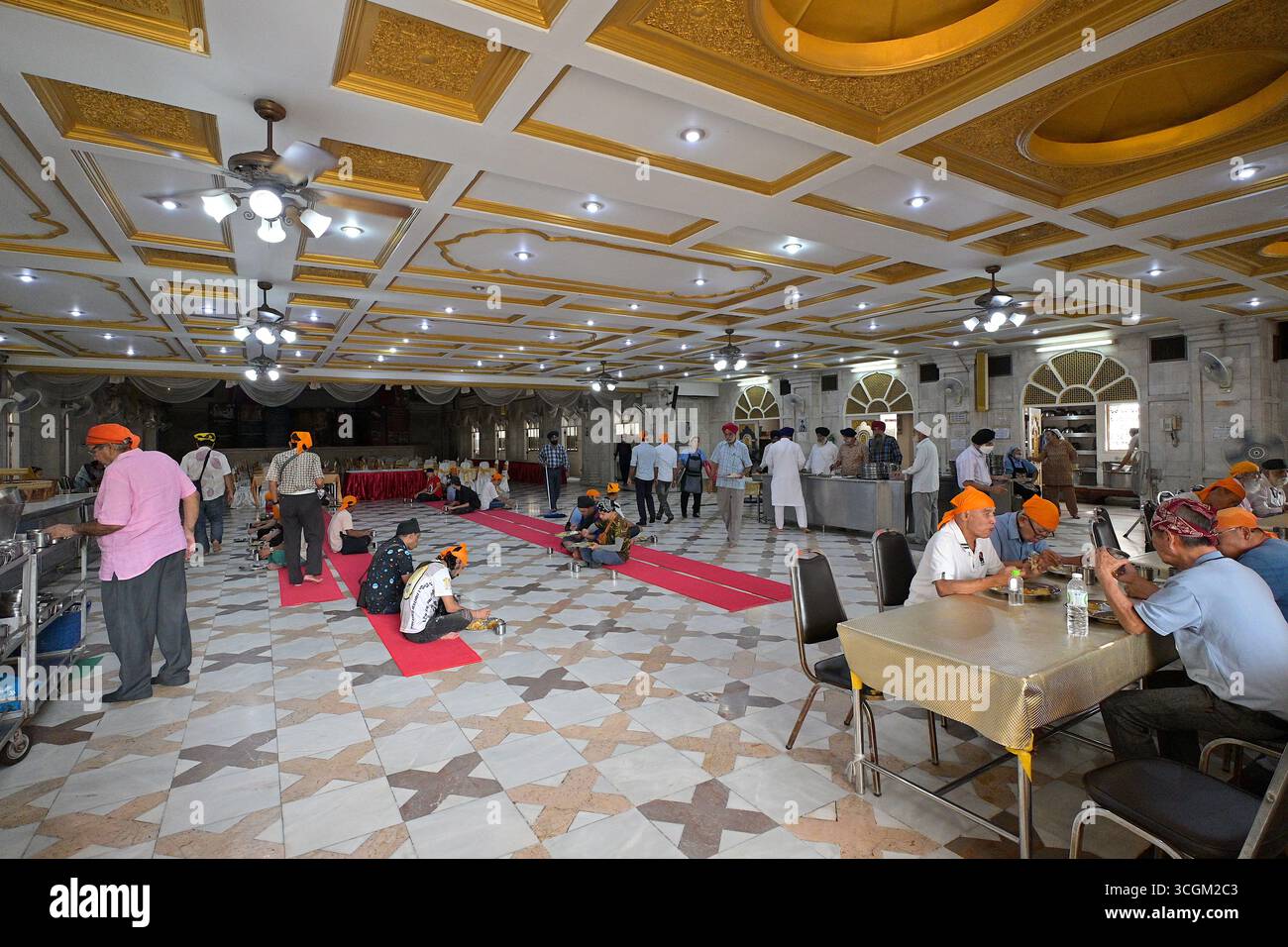 Guru nanak gurdwara hi-res stock photography and images - Alamy