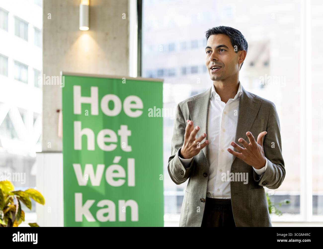 THE HAGUE – D66 party leader Rob Jetten explains his book "How to Do It ...