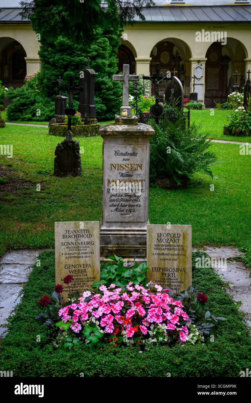 Graves of Mozart family at St. Sebastian Cemetery dating back to 16th ...