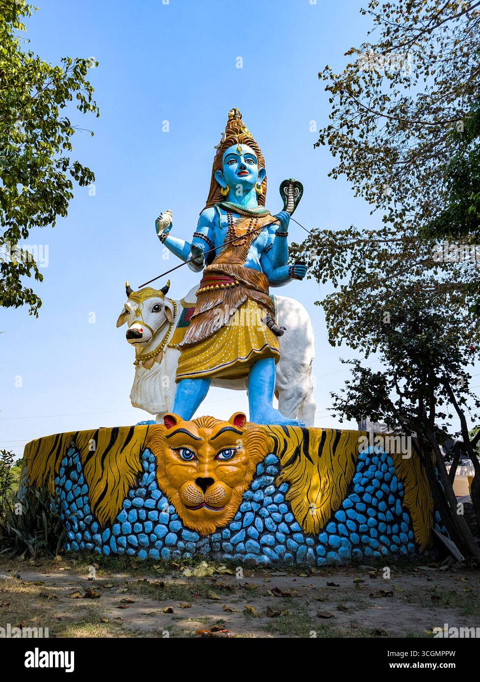 April25th2025 Haridwar Uttarakhand India. A vibrant statue of a Hindu ...